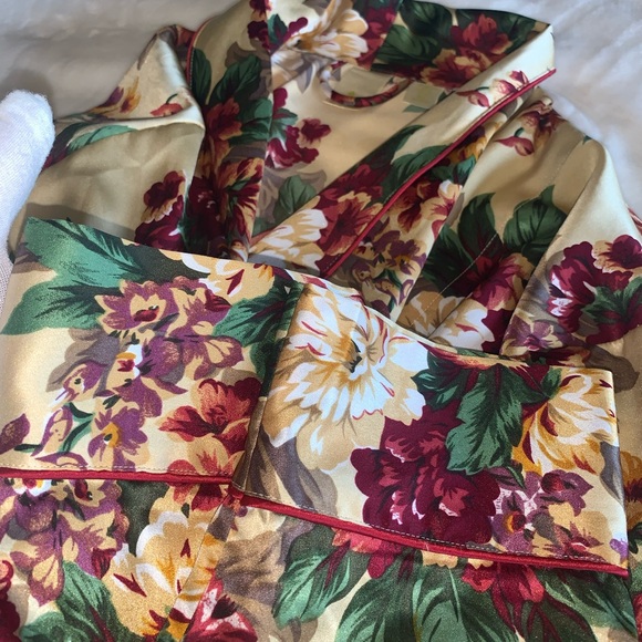 Victoria's Secret | Intimates & Sleepwear | Beautiful Vintage Victoria ...
